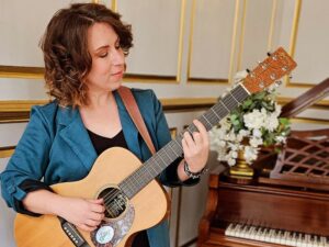 Clea Rose - Live Music Now